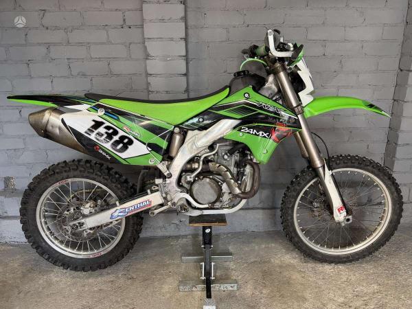 Kawasaki KLX 2008 in Rokiskis, with an engine capacity of 0.45 L and mileage of 4 thousand km for 2850 €, photo 4 on AUTOMOTO.COM.LV