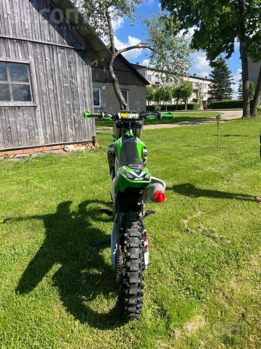Кавасаки KX 250F 2007 в Мадона, объемом двигателя 0.25 л и пробегом 0 тыс. км за 2000 €, фото 6 на AUTOMOTO.COM.LV