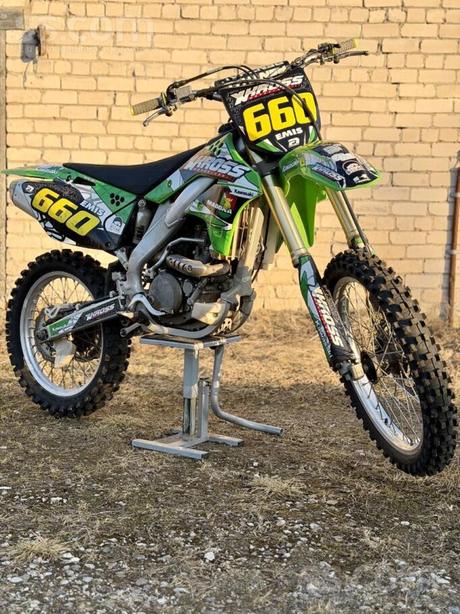 Kawasaki KX 250F 2007 Madona, ar dzinēja tilpumu 0.25 L un nobraukumu 0 tūkst. km par 2700 €, foto 1 vietnē AUTOMOTO.COM.LV