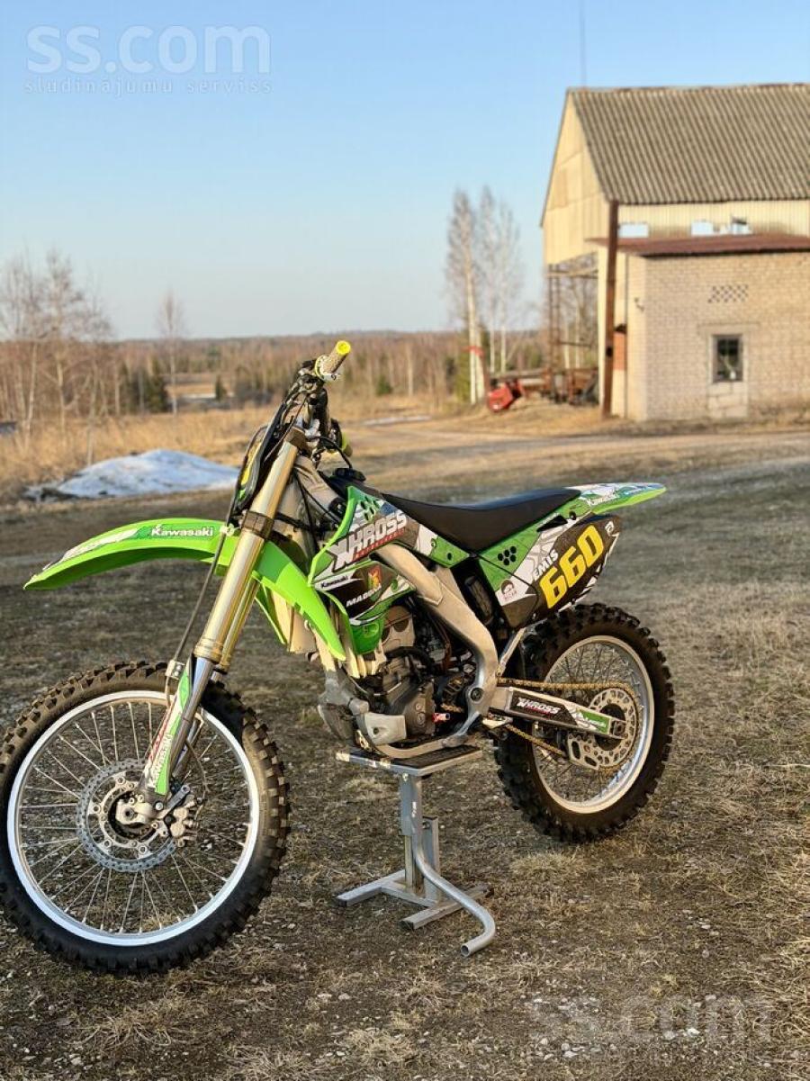 Kawasaki KX 250F 2007 Madona, ar dzinēja tilpumu 0.25 L un nobraukumu 0 tūkst. km par 2700 €, foto 3 vietnē AUTOMOTO.COM.LV