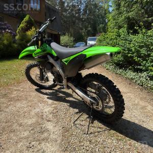 Кавасаки KX 250F 2009 в Рига, объемом двигателя 0.25 л и пробегом 0 тыс. км за 3000 €, фото 3 на AUTOMOTO.COM.LV