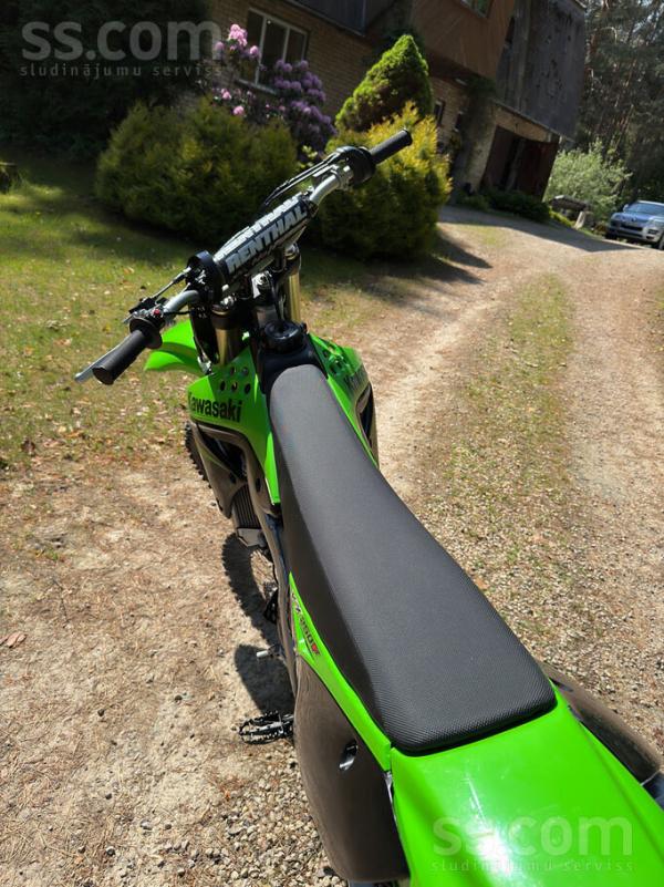 Kawasaki KX 250F 2009 in Riga, with an engine capacity of 0.25 L and mileage of 0 thousand km for 3000 €, photo 5 on AUTOMOTO.COM.LV