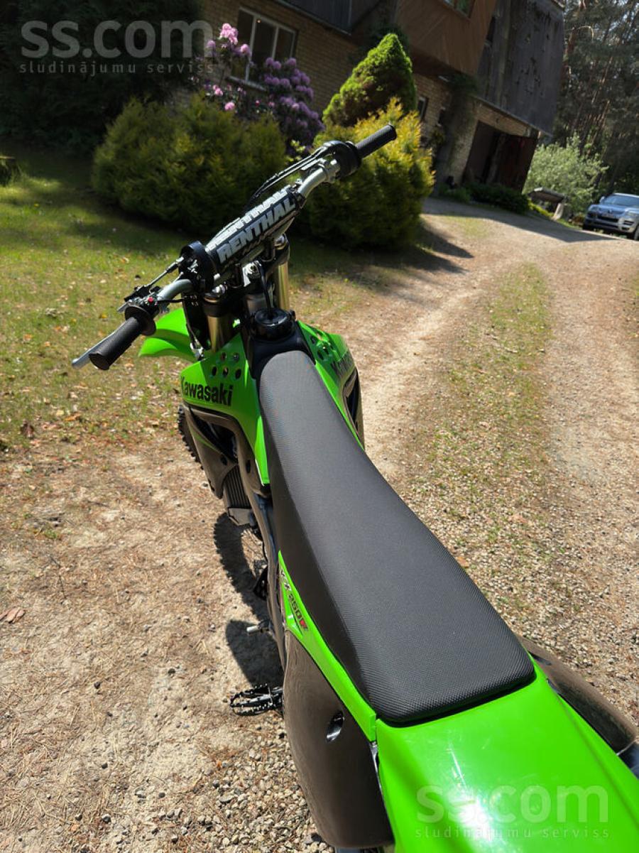 Кавасаки KX 250F 2009 в Рига, объемом двигателя 0.25 л и пробегом 0 тыс. км за 3000 €, фото 6 на AUTOMOTO.COM.LV
