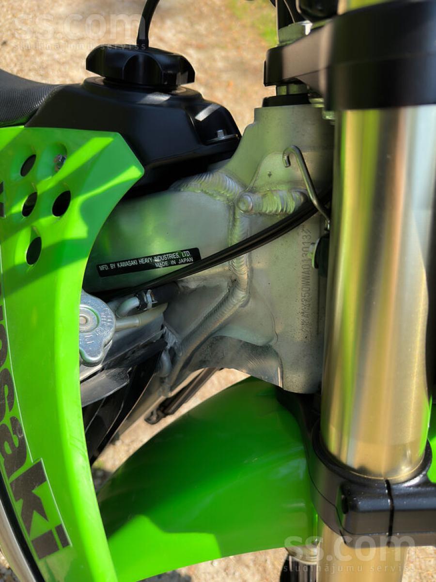 Кавасаки KX 250F 2009 в Рига, объемом двигателя 0.25 л и пробегом 0 тыс. км за 3000 €, фото 7 на AUTOMOTO.COM.LV