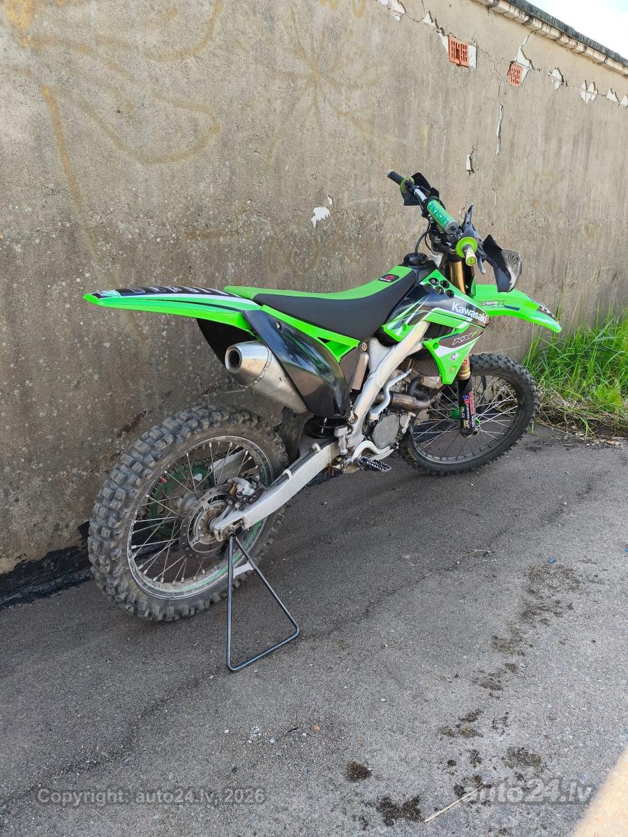 Kawasaki KX 250F 2009 Narva, ar dzinēja tilpumu 0.00 L un nobraukumu 0 tūkst. km par 1700 €, foto 4 vietnē AUTOMOTO.COM.LV