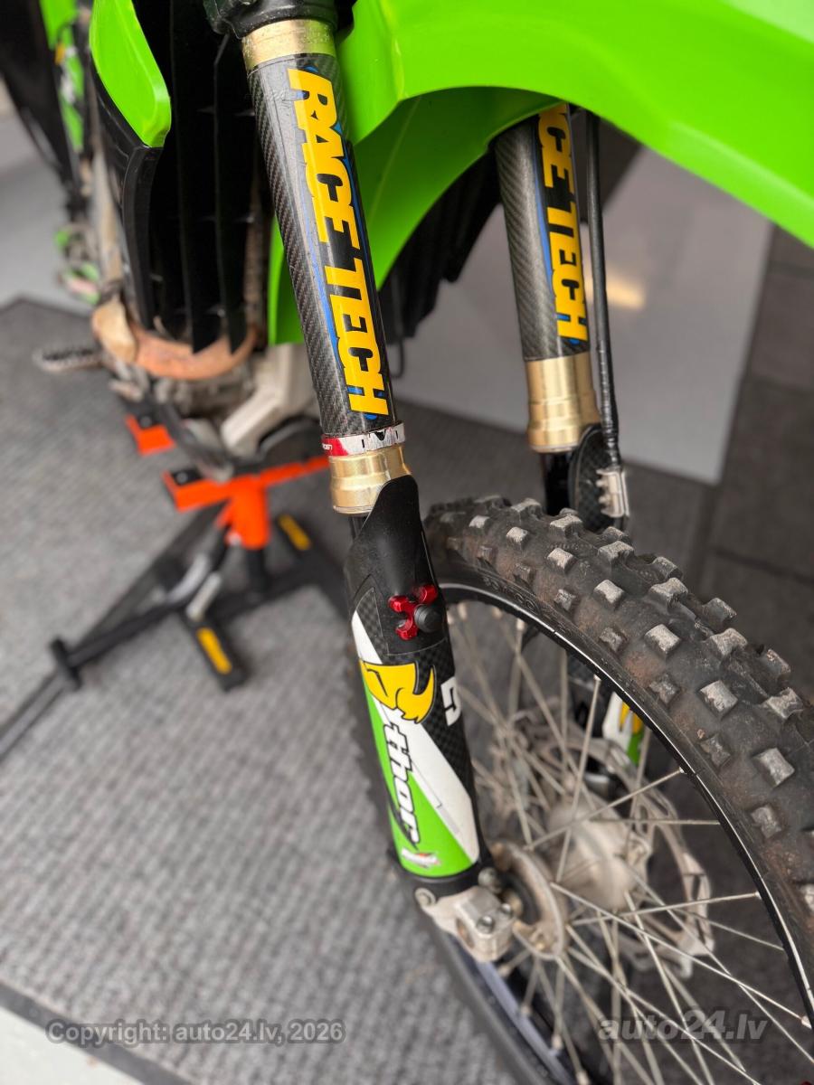 Kawasaki KX 250F 2011 in Tallinn, with an engine capacity of 0.25 L and mileage of 154 thousand km for 1800 €, photo 7 on AUTOMOTO.COM.LV