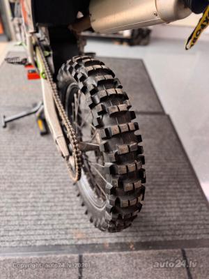 Kawasaki KX 250F 2011 in Tallinn, with an engine capacity of 0.25 L and mileage of 154 thousand km for 1800 €, photo 9 on AUTOMOTO.COM.LV