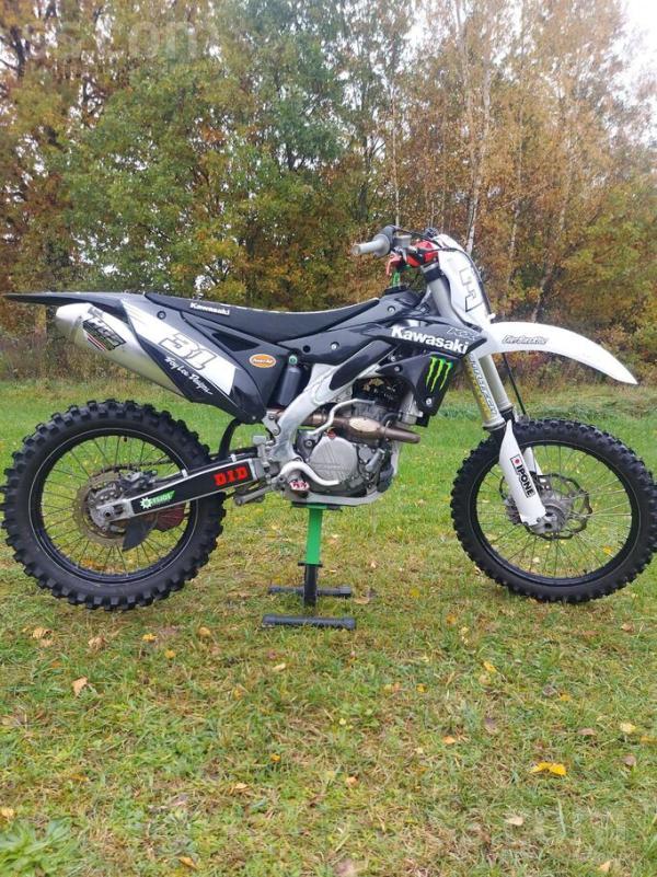 Kawasaki KX 250F 2015 Ogre, ar dzinēja tilpumu 0.25 L un nobraukumu 0 tūkst. km par 2100 €, foto 1 vietnē AUTOMOTO.COM.LV