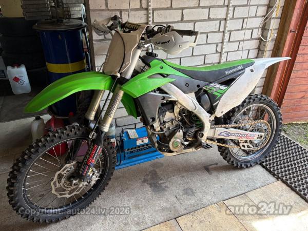 Кавасаки KX 250F 2015 в Таллин, объемом двигателя 0.25 л и пробегом 0 тыс. км за 2600 €, фото 1 на AUTOMOTO.COM.LV
