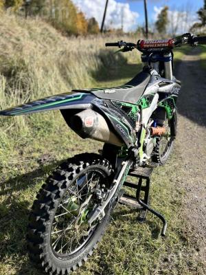 Kawasaki KX 250F 2016 in Riga, with an engine capacity of 0.25 L and mileage of 0 thousand km for 2950 €, photo 3 on AUTOMOTO.COM.LV