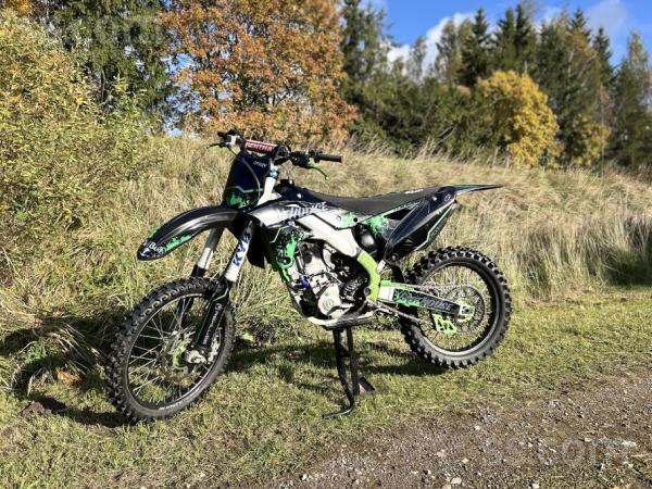 Кавасаки KX 250F 2016 в Рига, объемом двигателя 0.25 л и пробегом 0 тыс. км за 2950 €, фото 5 на AUTOMOTO.COM.LV