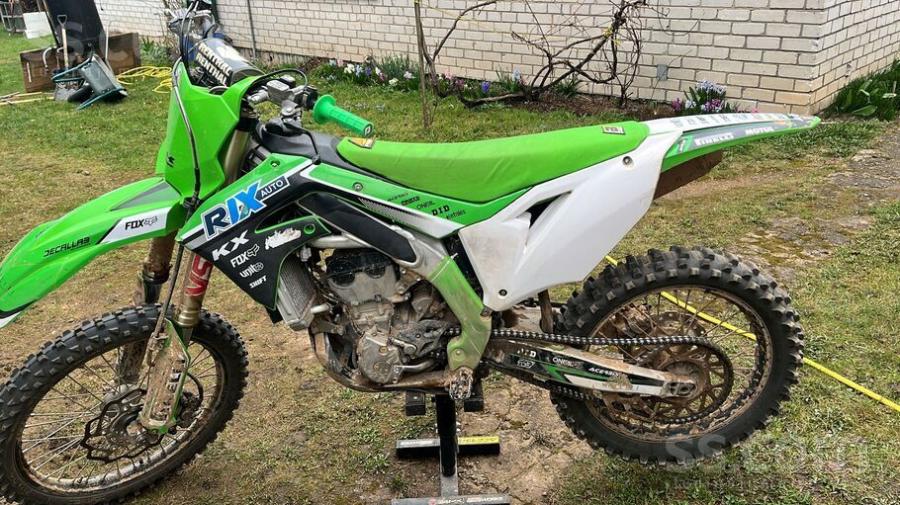 Kawasaki KX 250F 2021 in Valmiera, with an engine capacity of 0.25 L and mileage of 0 thousand km for 3500 €, photo 3 on AUTOMOTO.COM.LV