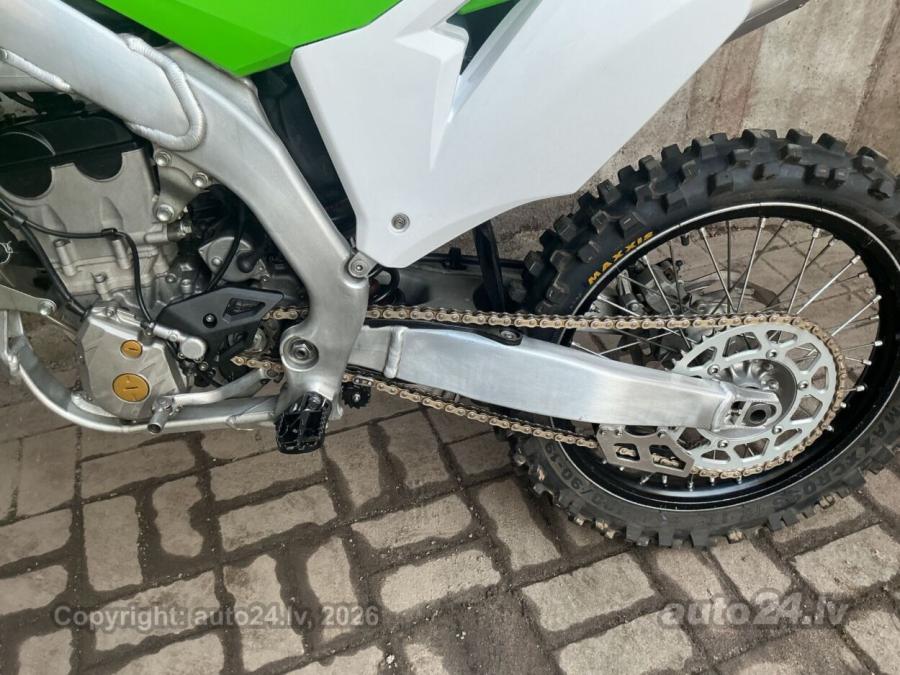 Kawasaki KX 250F 2022 in Tallinn, with an engine capacity of 0.25 L and mileage of 0 thousand km for 3100 €, photo 14 on AUTOMOTO.COM.LV