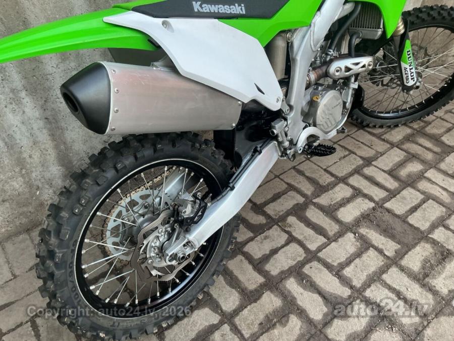 Kawasaki KX 250F 2022 in Tallinn, with an engine capacity of 0.25 L and mileage of 0 thousand km for 3100 €, photo 15 on AUTOMOTO.COM.LV