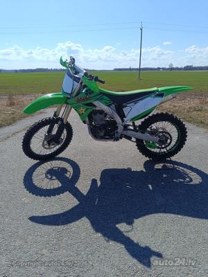 Green Kawasaki KX 450 2011 in Viljandi, with an engine capacity of 0.45 L and mileage of 0 thousand km for 1800 €, photo 4 on AUTOMOTO.COM.LV