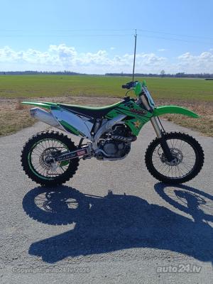 Green Kawasaki KX 450 2011 in Viljandi, with an engine capacity of 0.45 L and mileage of 0 thousand km for 1800 €, photo 5 on AUTOMOTO.COM.LV
