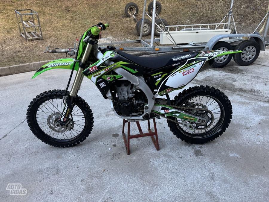 Green Kawasaki KX 450 2015 in Kaunas, with an engine capacity of 0.45 L and mileage of 165 thousand km for 2650 €, photo 2 on AUTOMOTO.COM.LV