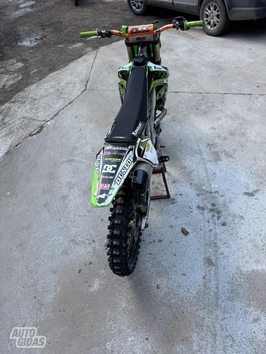 Green Kawasaki KX 450 2015 in Kaunas, with an engine capacity of 0.45 L and mileage of 165 thousand km for 2650 €, photo 4 on AUTOMOTO.COM.LV