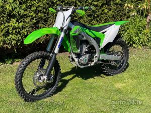 Green Kawasaki KX 450 2018 in Tallinn, with an engine capacity of 0.45 L and mileage of 145 thousand km for 3500 €, photo 3 on AUTOMOTO.COM.LV
