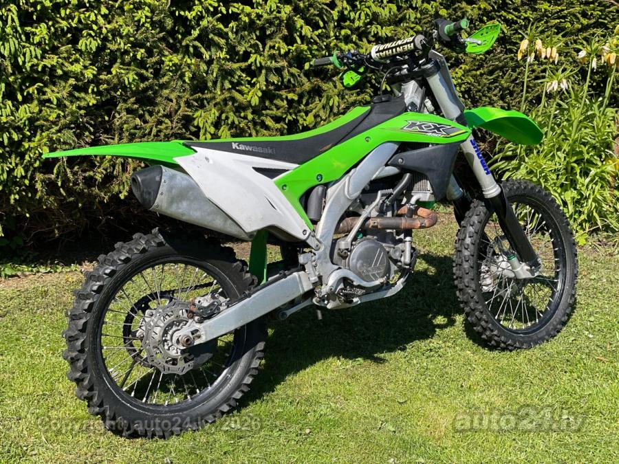 Green Kawasaki KX 450 2018 in Tallinn, with an engine capacity of 0.45 L and mileage of 145 thousand km for 3500 €, photo 8 on AUTOMOTO.COM.LV