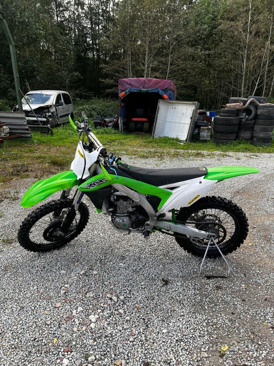 Green Kawasaki KX 450 2018 in Tallinn, with an engine capacity of 0.00 L and mileage of 0 thousand km for 3500 €, photo 1 on AUTOMOTO.COM.LV