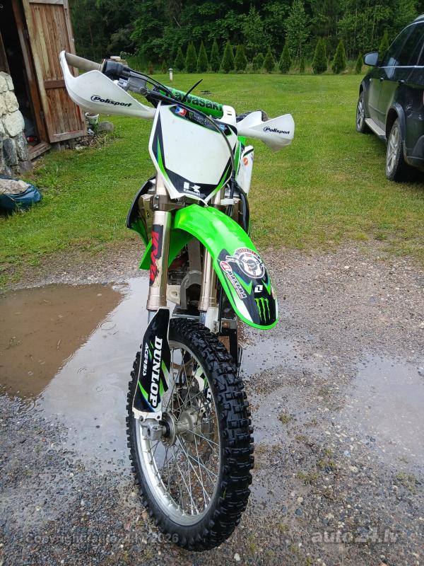 Кавасаки KX 450 2008 в Пярну, объемом двигателя 0.45 л и пробегом 0 тыс. км за 2000 €, фото 1 на AUTOMOTO.COM.LV