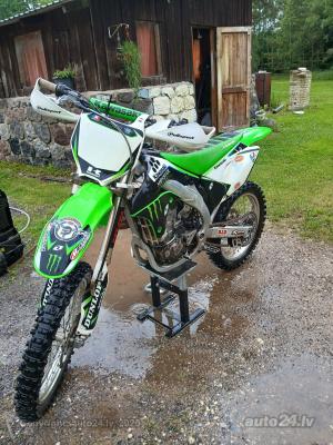 Кавасаки KX 450 2008 в Пярну, объемом двигателя 0.45 л и пробегом 0 тыс. км за 2000 €, фото 3 на AUTOMOTO.COM.LV
