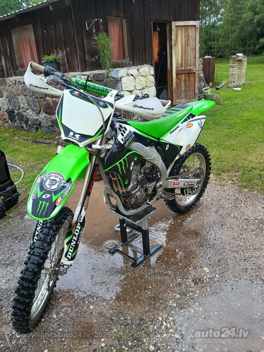 Кавасаки KX 450 2008 в Пярну, объемом двигателя 0.45 л и пробегом 0 тыс. км за 2000 €, фото 3 на AUTOMOTO.COM.LV