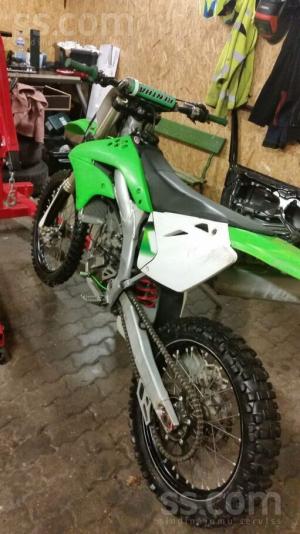 Kawasaki KX 450 2008 in Riga, with an engine capacity of 0.45 L and mileage of 0 thousand km for 1900 €, photo 3 on AUTOMOTO.COM.LV