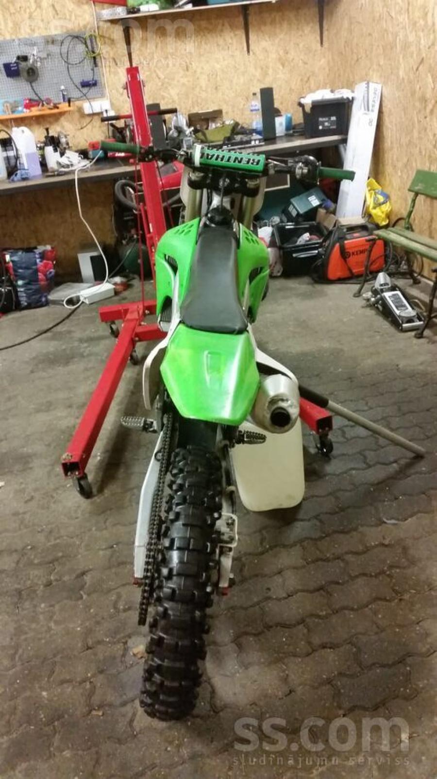 Kawasaki KX 450 2008 in Riga, with an engine capacity of 0.45 L and mileage of 0 thousand km for 1900 €, photo 7 on AUTOMOTO.COM.LV