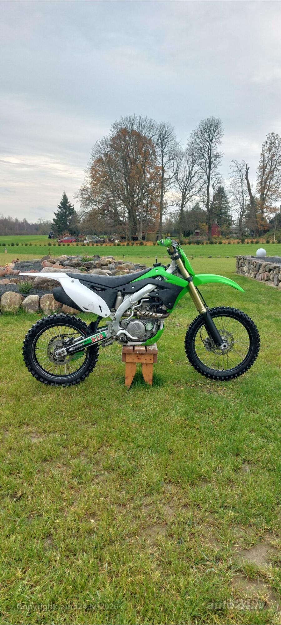 Kawasaki KX 450 2013 Jegeva, ar dzinēja tilpumu 0.45 L un nobraukumu 190 tūkst. km par 2500 €, foto 6 vietnē AUTOMOTO.COM.LV