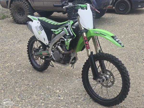 Kawasaki KX 450 2015 in Siauliai, with an engine capacity of 0.45 L and mileage of 0 thousand km for 2250 €, photo 6 on AUTOMOTO.COM.LV