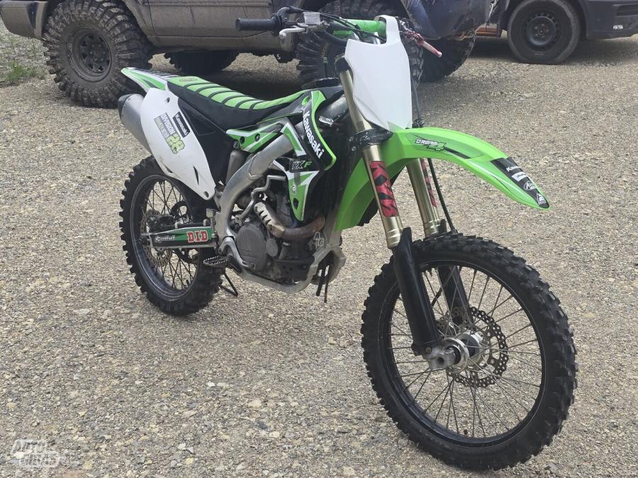 Kawasaki KX 450 2015 in Siauliai, with an engine capacity of 0.45 L and mileage of 0 thousand km for 2250 €, photo 7 on AUTOMOTO.COM.LV