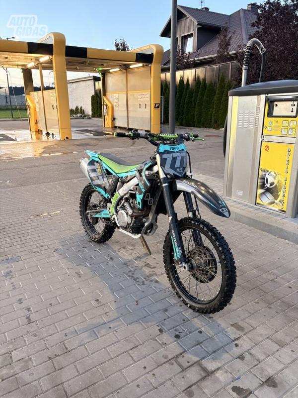 Кавасаки KX 450 2015 в Каунас, объемом двигателя 0.00 л и пробегом 0 тыс. км за 2499 €, фото 1 на AUTOMOTO.COM.LV