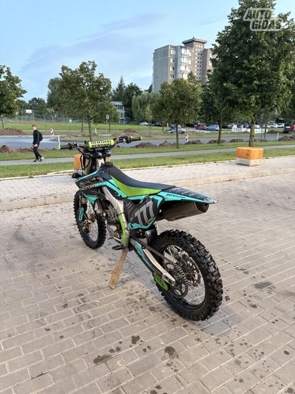 Кавасаки KX 450 2015 в Каунас, объемом двигателя 0.00 л и пробегом 0 тыс. км за 2499 €, фото 4 на AUTOMOTO.COM.LV