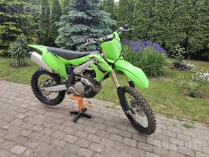 Кавасаки KX 450 2023 в Рига, объемом двигателя 0.45 л и пробегом 0 тыс. км за 4200 €, фото 6 на AUTOMOTO.COM.LV