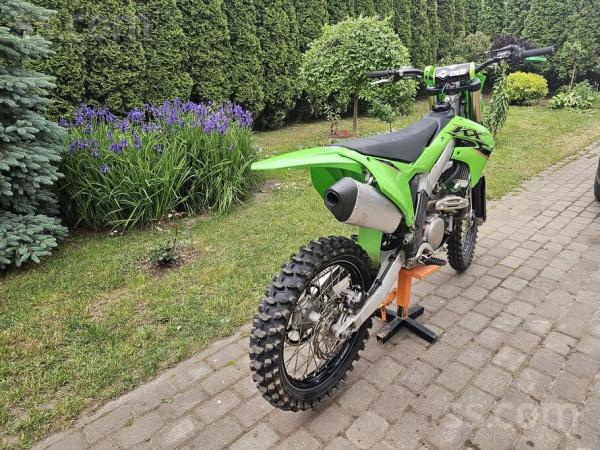 Кавасаки KX 450 2023 в Рига, объемом двигателя 0.45 л и пробегом 0 тыс. км за 4100 €, фото 1 на AUTOMOTO.COM.LV