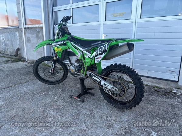 Kawasaki KX 450 2023 in Rapla, with an engine capacity of 0.45 L and mileage of 0 thousand km for 4530 €, photo 9 on AUTOMOTO.COM.LV