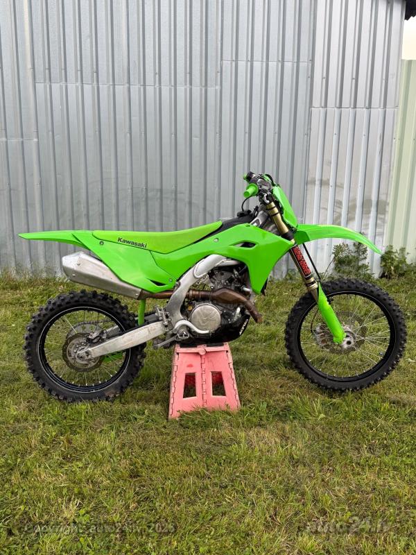 Kawasaki KX 450 2024 in Tallinn, with an engine capacity of 0.00 L and mileage of 0 thousand km for 4300 €, photo 1 on AUTOMOTO.COM.LV