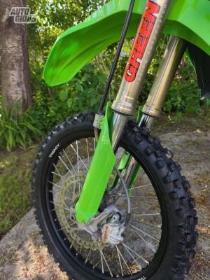 Kawasaki KX 450 2025 Šauļi, ar dzinēja tilpumu 0.45 L un nobraukumu 0 tūkst. km par 4450 €, foto 3 vietnē AUTOMOTO.COM.LV