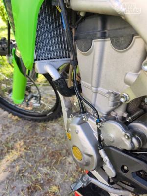 Kawasaki KX 450 2025 Šauļi, ar dzinēja tilpumu 0.45 L un nobraukumu 0 tūkst. km par 4450 €, foto 5 vietnē AUTOMOTO.COM.LV