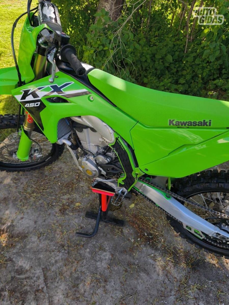 Kawasaki KX 450 2025 Šauļi, ar dzinēja tilpumu 0.45 L un nobraukumu 0 tūkst. km par 4450 €, foto 8 vietnē AUTOMOTO.COM.LV
