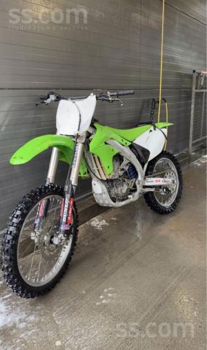 Kawasaki KX 450F 2007 in Riga, with an engine capacity of 0.45 L and mileage of 0 thousand km for 1700 €, photo  on AUTOMOTO.COM.LV