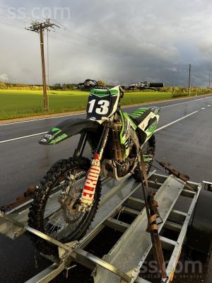 Kawasaki KX 450F 2008 Liepāja, ar dzinēja tilpumu 0.45 L un nobraukumu 0 tūkst. km par 1850 €, foto 2 vietnē AUTOMOTO.COM.LV
