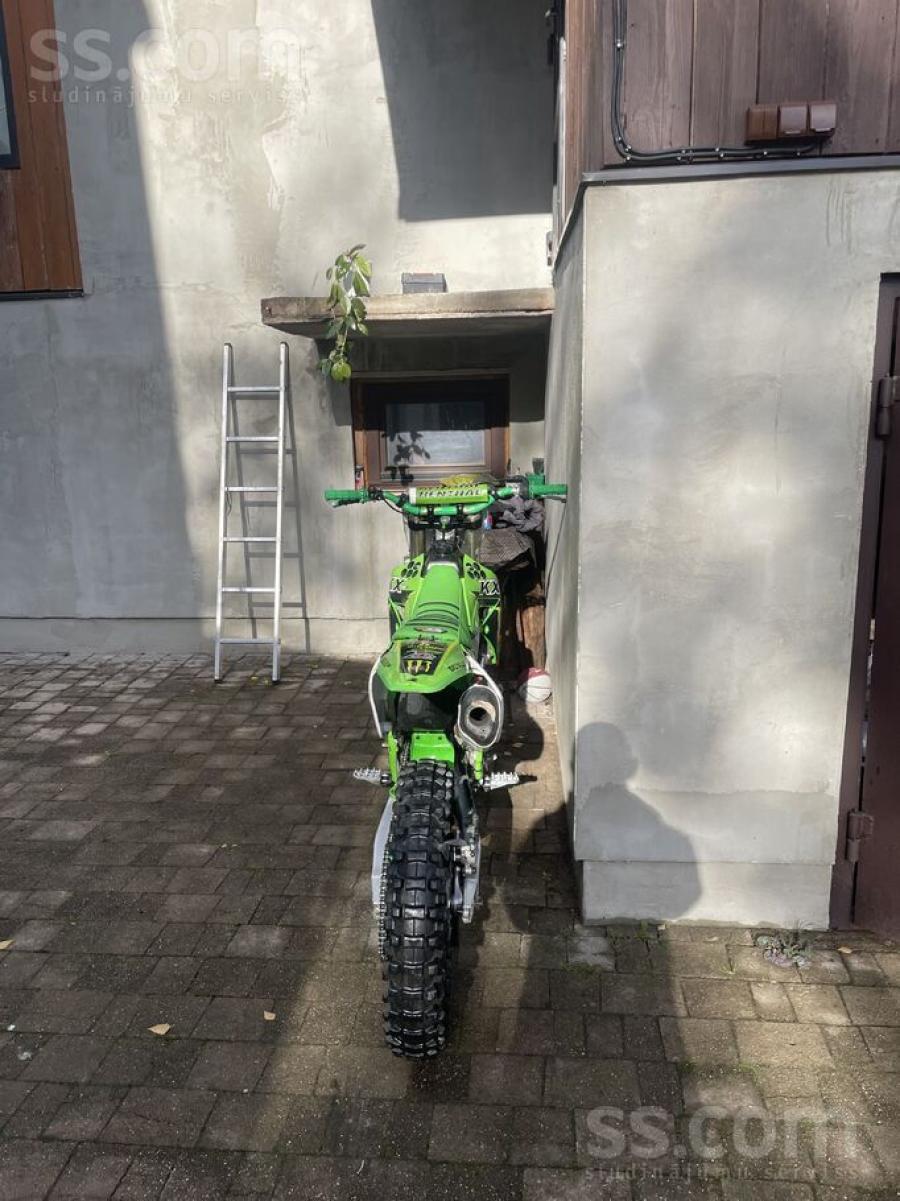 Kawasaki KX 450F 2013 Jelgava, ar dzinēja tilpumu 0.45 L un nobraukumu 0 tūkst. km par 3100 €, foto 5 vietnē AUTOMOTO.COM.LV