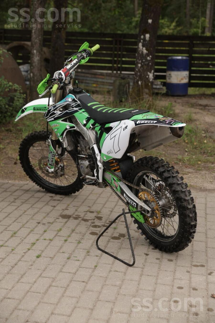 Kawasaki KX 450F 2014 in Riga, with an engine capacity of 0.45 L and mileage of 0 thousand km for 2950 €, photo 4 on AUTOMOTO.COM.LV
