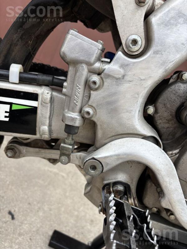 Kawasaki KX 450F 2015 Rīga, ar dzinēja tilpumu 0.45 L un nobraukumu 0 tūkst. km par 2750 €, foto 8 vietnē AUTOMOTO.COM.LV