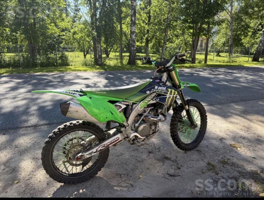 Kawasaki KX 450F 2018 Rēzekne, ar dzinēja tilpumu 0.45 L un nobraukumu 0 tūkst. km par 3250 €, foto 4 vietnē AUTOMOTO.COM.LV