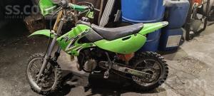 Кавасаки KX 65 2012 в Даугавпилс, объемом двигателя 65.00 л и пробегом 0 тыс. км за 650 €, фото 3 на AUTOMOTO.COM.LV