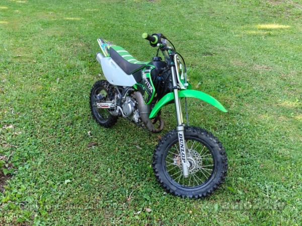 Kawasaki KX 65 2016 Kuresāre, ar dzinēja tilpumu 65.00 L un nobraukumu 0 tūkst. km par 1200 €, foto 2 vietnē AUTOMOTO.COM.LV